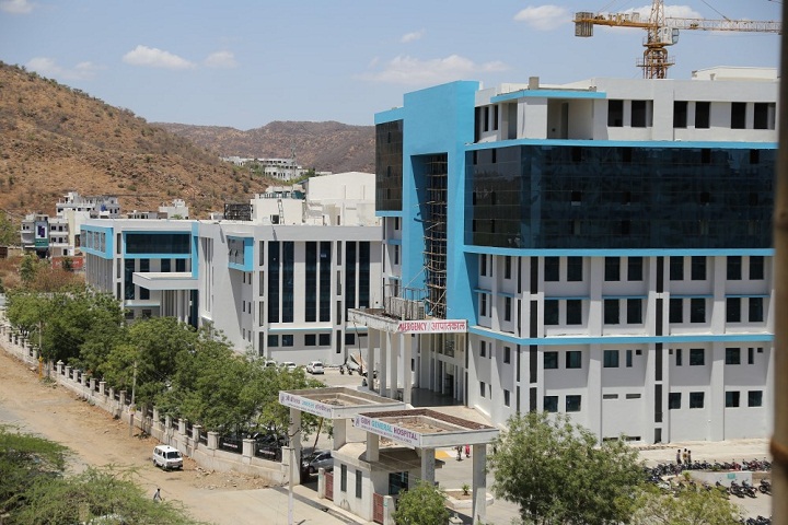 College – AIIMS