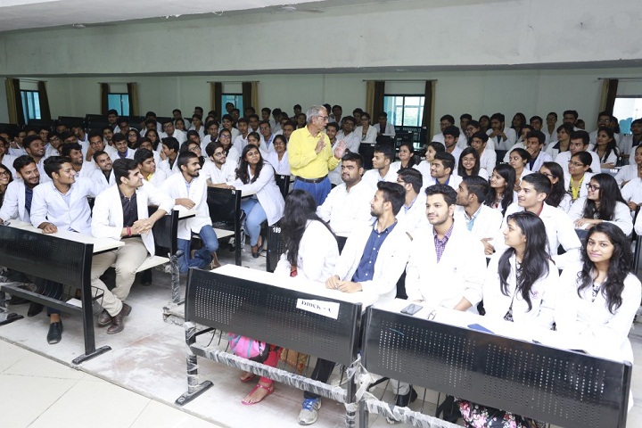 College – AIIMS